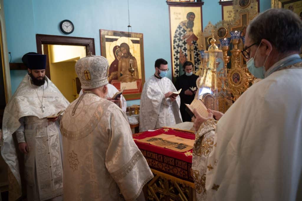 Vesting takes place for New Cleveland Cathedral Priest - Diocese of the ...