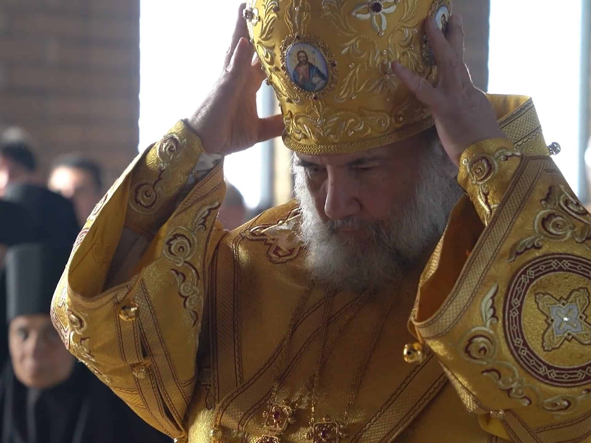 Archbishop Daniel travels West for the All American Council - Diocese ...